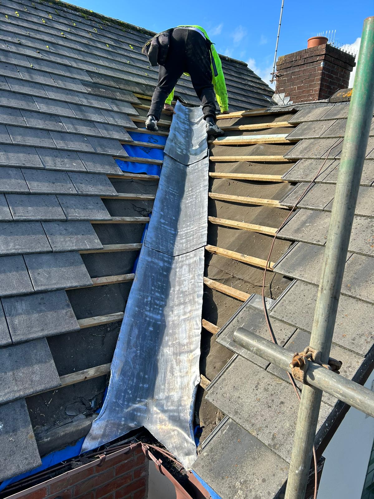 Roof Valley Replacement Caerleon - WJ Roofline South Wales